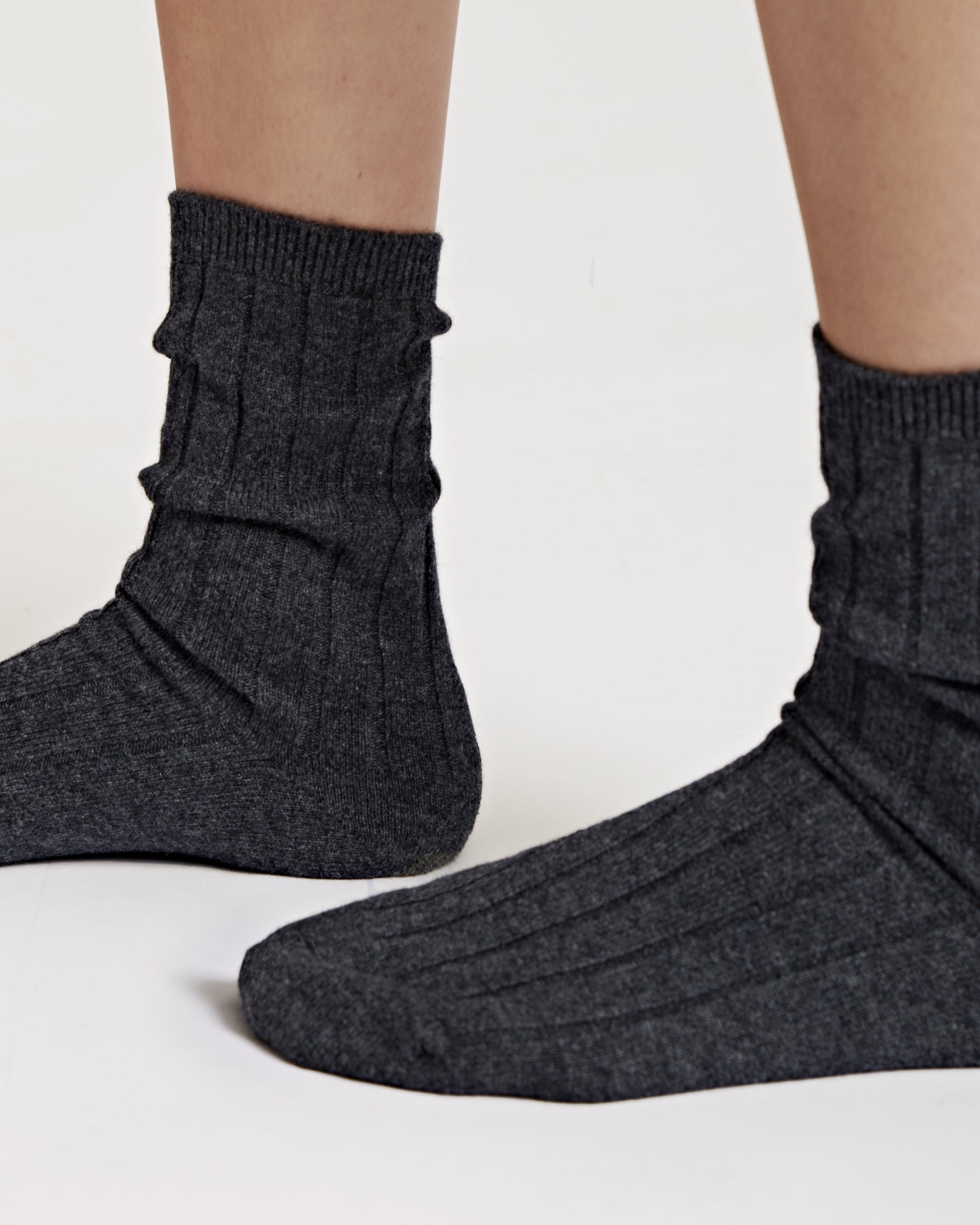 Ribbed Socks – Santosh clothing